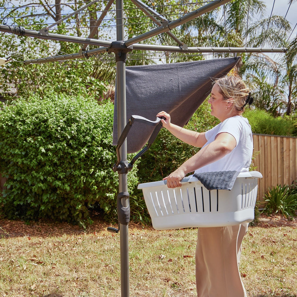 Hills Laundry Basket Holder – Simply Clotheslines